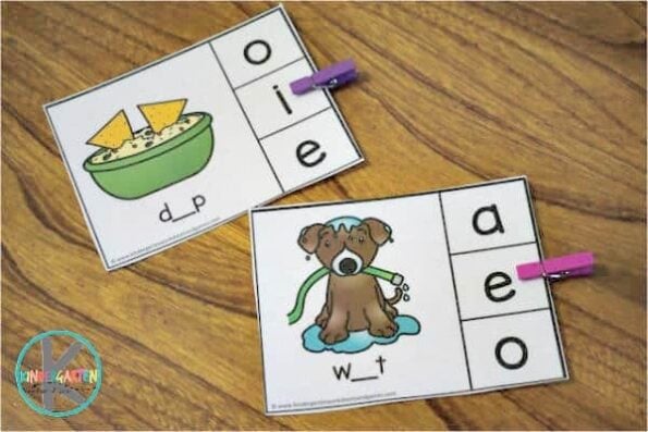 FREE Vowel Picture Cards Clip Cards