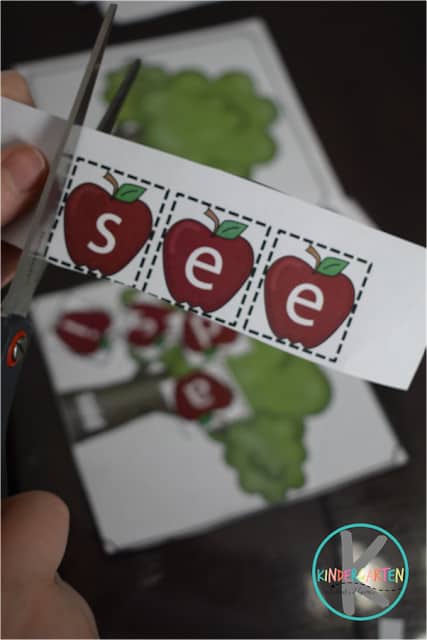 Apple Sight Words Tree Activity for Kindergarten FREE
