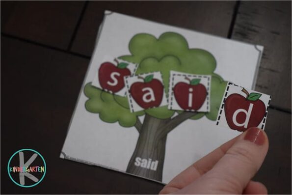 Apple Sight Words Tree Activity for Kindergarten FREE