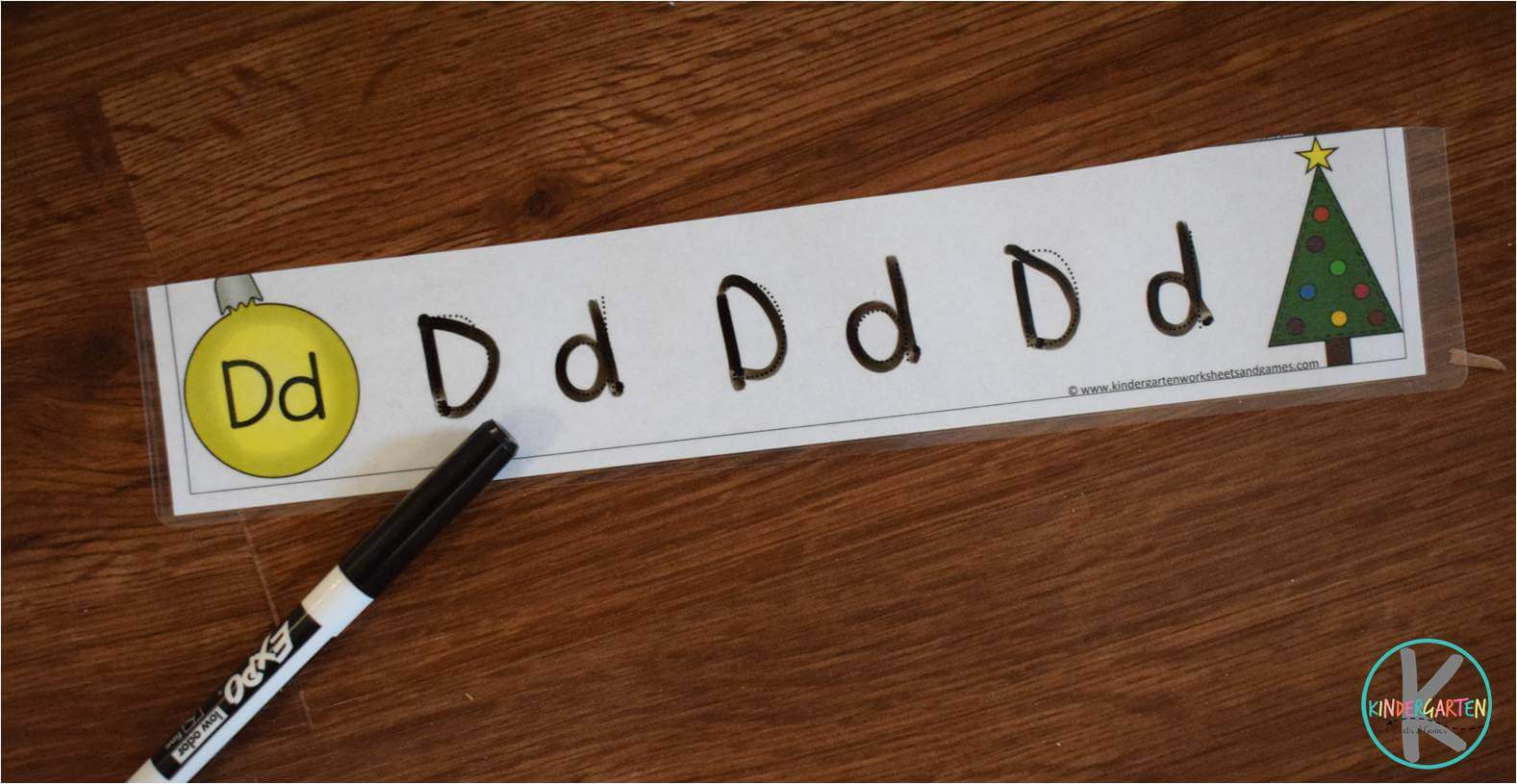 🎄 FREE Christmas Alphabet Letter Tracing Strips Printable for Kids