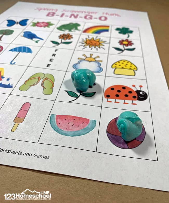 🐞 FREE Printable Spring Scavenger Hunt BINGO template pdf