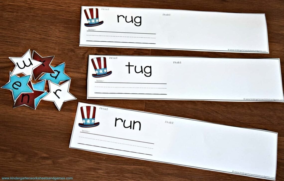 🦅 FREE Patriotic Printable 4th of July CVC Words Activity