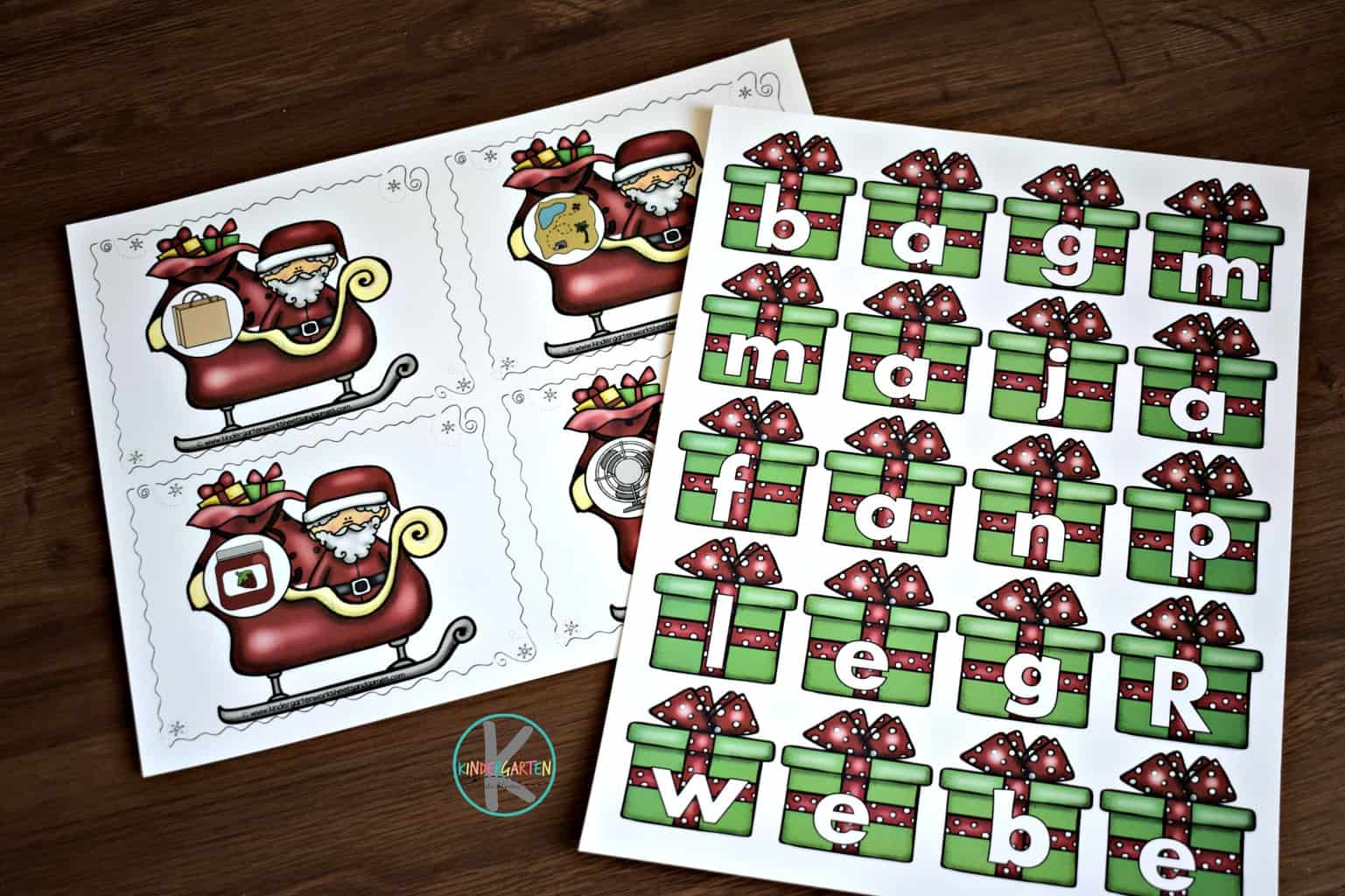 🎅 FREE Christmas CVC Words on Santa's Sleigh Activity for Kids