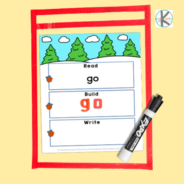 FREE Kindergarten Winter Spelling Activity