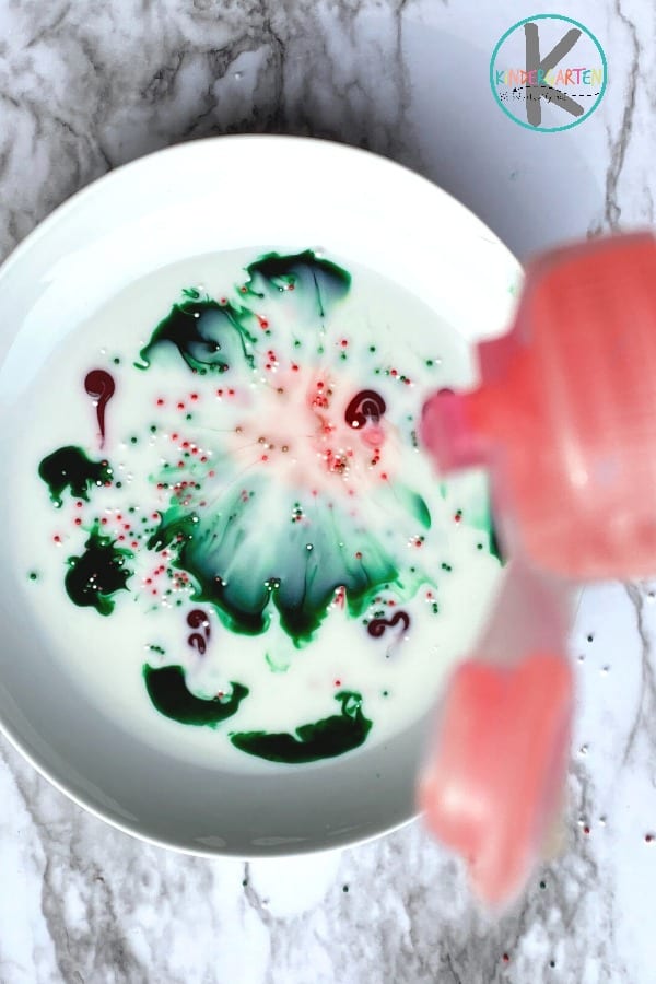 🎄 Christmas Magic Milk Science Experiment for Kids