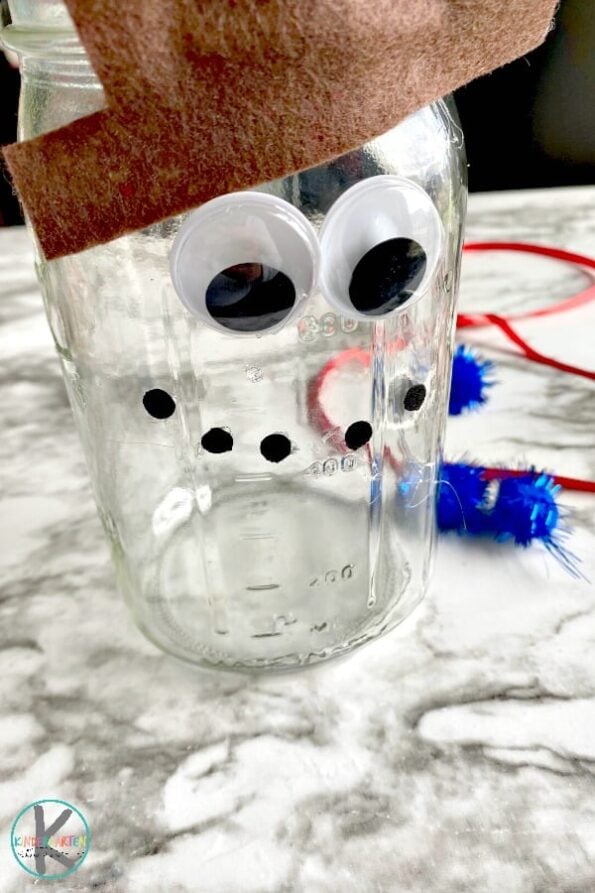 ⛄ Snowman Measuring Snowfall - Winter STEM Activities