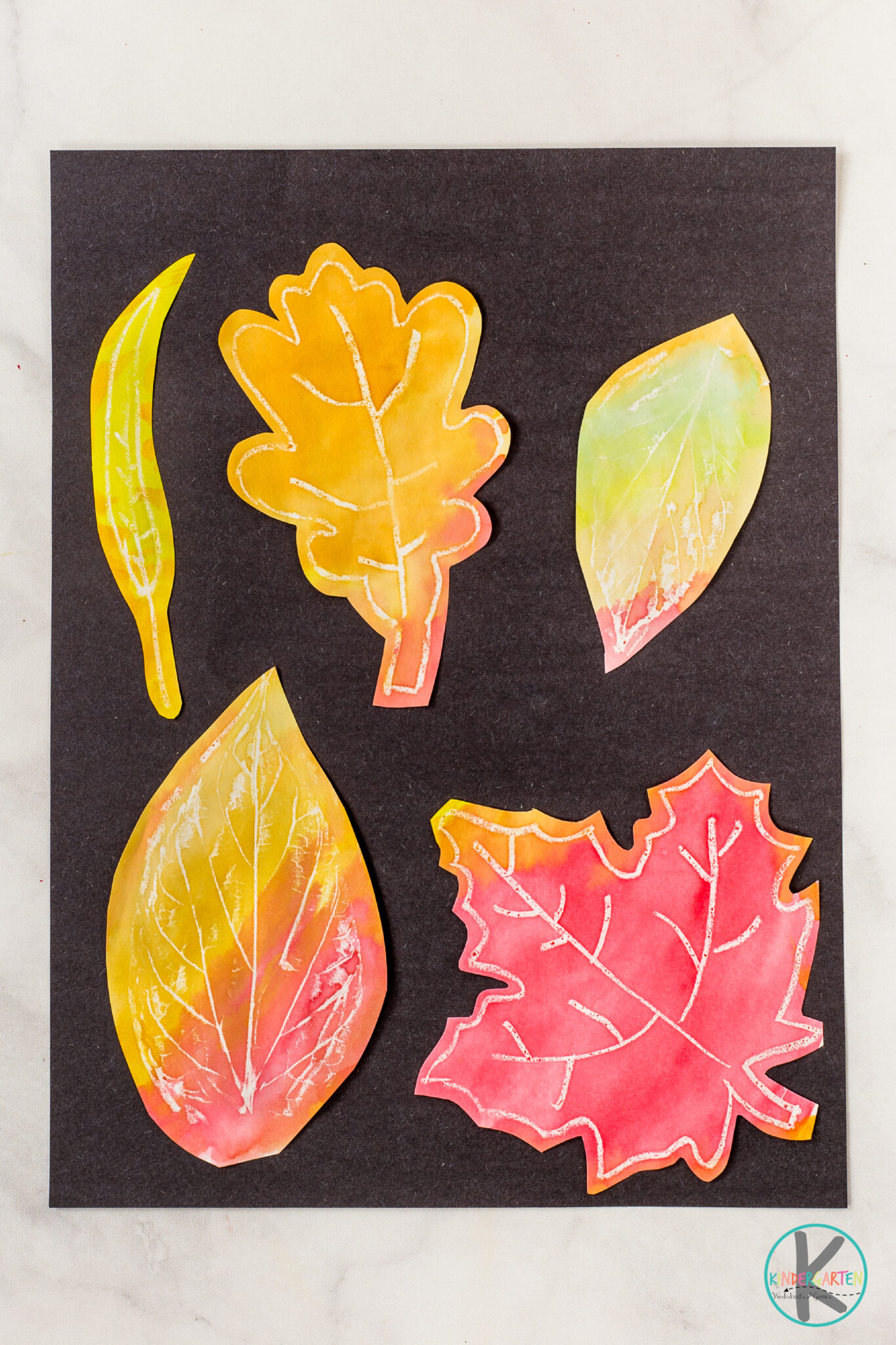 🍂 STUNNING Crayon Resist Fall Leaf Art for kids Craft for Kids