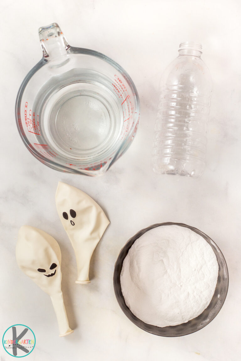 👻 Not-so-Spooky Halloween Ghost Science Experiment